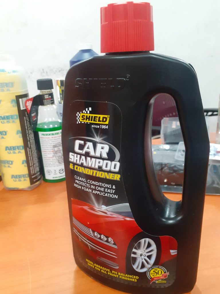 Shield Car Shampoo & Conditioner (1Litre) - Carvity